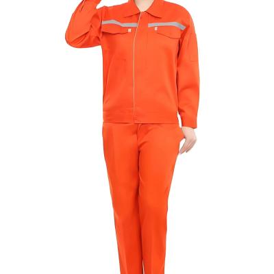 Cina Disegni personalizzati accettati Tissu CVC Twill per Judo Taekwondo Abbigliamento di arti marziali in vendita