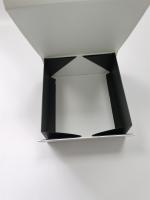 China Compostable Die Cut Packaging Box Deboss Recycled Corrugated Custom Box for sale