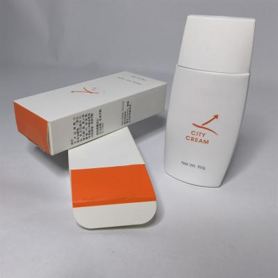 中国 ODMのボール紙の化粧品の包装箱は波形の印刷された箱FSCをカスタマイズした 販売のため