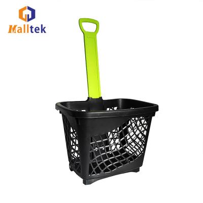 Cina Large Capacity Supermarket Telescopic Handle Plastic Shopping Baskets With 4 Wheels in vendita