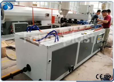 Cina Linea di produzione di plastica su misura di profilo per il profilo della finestra del PVC/piatti decorativi di plastica in vendita