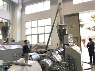 Cina Estrusore a vite della macchina di plastica del doppio tubo del PVC della plastica/espulsore di profilo singolo in vendita