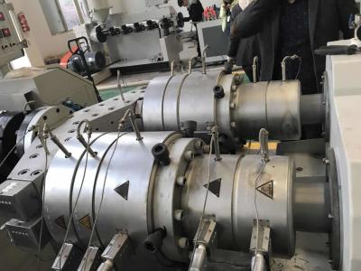 Cina Estrusore a vite della macchina di plastica del doppio tubo del PVC della plastica/espulsore di profilo singolo in vendita