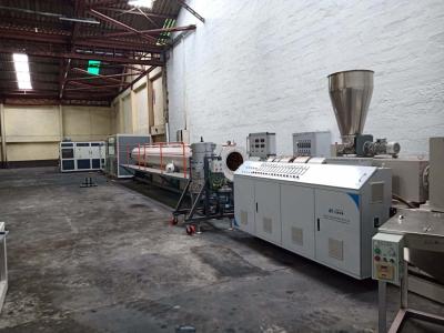Cina Rifornimento idrico & tubo di drenaggio che fa la linea dell'estrusione del tubo del cavo e della macchina in vendita