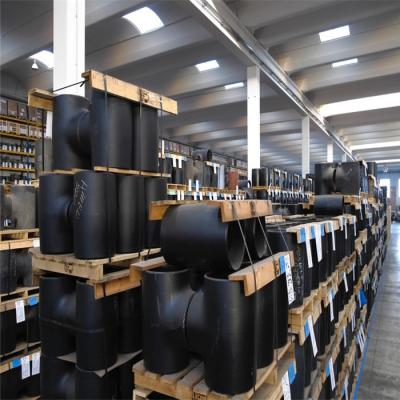 China EN10253-2 DIN 2617 Butt Weld Fittings S235 JRG2 Butt Weld Pipe Cap for sale