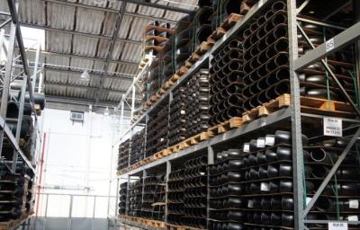 China High Strength Weldable Stainless Steel Pipe Fitting R C ASTM A234WPB STD 3/4X1/2