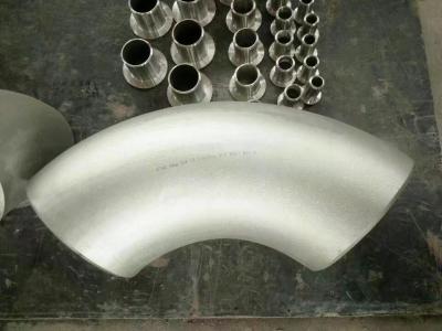 China De Gesmede Flenzen van het Asmeb 16,47 Koolstofstaal, de Pijpflenzen ASME B 16,5 150LB van de Lashals Te koop
