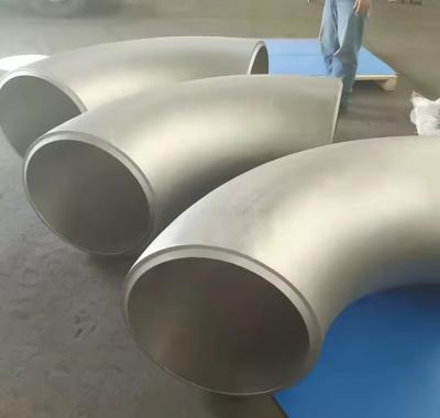 China Stainless Steel 316L EN 10253-2 Seamless Elbow with Pickled Surface Finish Precision Engineered for Fluid Transfer Systems for sale