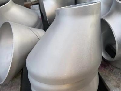 Cina L'en 180° del gomito 45° di Lasbocht bochten a richiesta inoltre 45° leverbaar e 180° sgomita disponibile in vendita