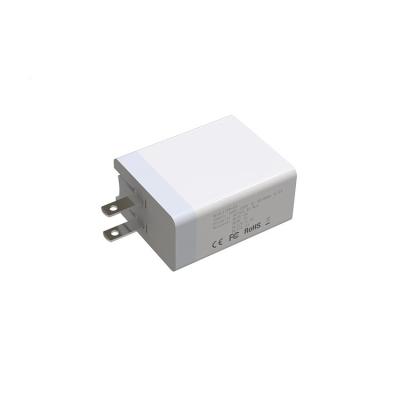中国 受諾可能な30W速い壁の充電器のアダプター5V2.4A OEM ODM USBは二倍になる 販売のため