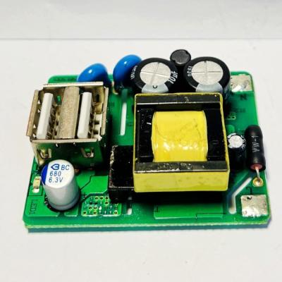 Cina bordo nudo del PWB del convertitore scendere del commutatore di 5V 2.4A 12W in vendita