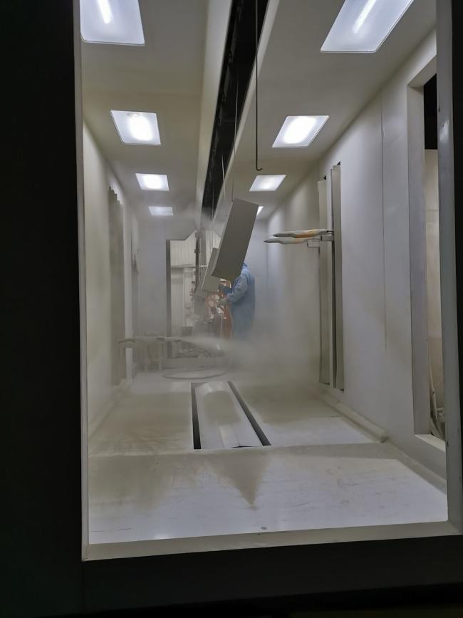 Customized Equipment Powder Coating Line for Sheet Metal Parts with Monorail Conveyor