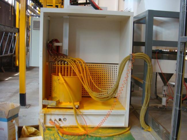 Powder Coating Production Line Equipment with Conveyor System and PVC Spray Booth
