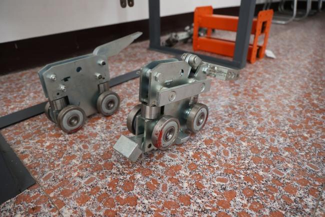 Conveyor Trolley P&F Conveyor System for Coating Production Line Made in China