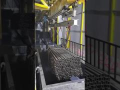 Linha de produção de pintura líquida com máquina de revestimento automática