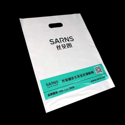 China Customizable Recyclable Plastic Bag Lightweight Die Cut Handle Shopping Bags Biodegradable for sale