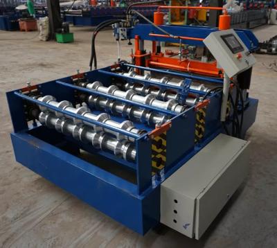 China Het Dakbroodje die van het boogblad Machine vormen Te koop