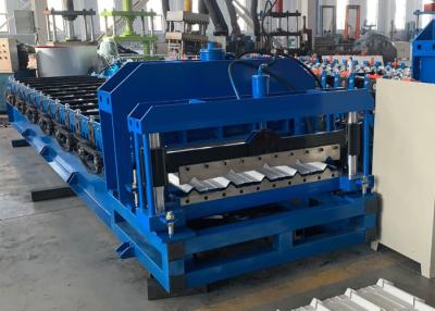 Cina Rotolo d'acciaio del metallo 45# che forma fabbricazione tagliente idraulica dello strato del tetto dello zinco della macchina in vendita