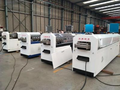 China 2024 Preço por grosso C89 Máquina de moldagem de rolos de aço de calibre leve à venda