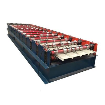 China Automated high Speed Sandwich Panel Roll Forming Machine with Flying Tracking Cut for sale