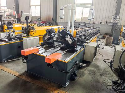 China Máquina de enmarcado de acero de calibre ligero para la formación de perfiles de rodillos para plantas de fabricación y tiendas de materiales de construcción en venta