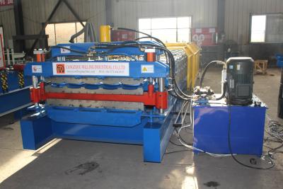 Cina Macchina per la formazione di fogli di tetto a doppio strato vetrato IBR 15m/min Per il tetto a pannelli Ppgi in vendita