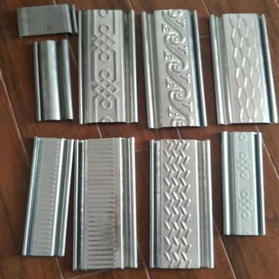 China GI van het de Deurstaal van het blindlatje walst het Vormen van Machine 380V koud Te koop