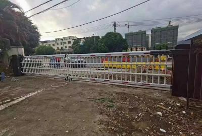Cina Uso automatico del biglietto della stazione del tributo della strada principale del portone della barriera di parcheggio RS485 in vendita