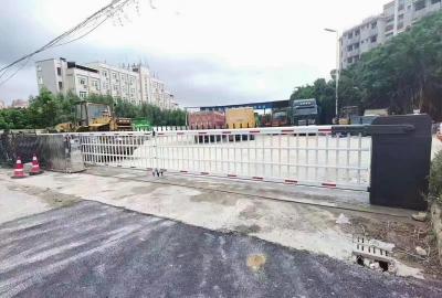 Cina Telecomando automatico del portone dell'asta dell'anti di arresto 0.9s del ODM di parcheggio portone della barriera in vendita