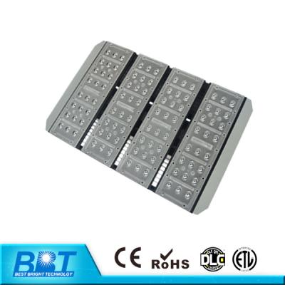 Cina Bianco impermeabile ad alto rendimento di giorno delle luci di inondazione del LED 21500lm 4000k in vendita