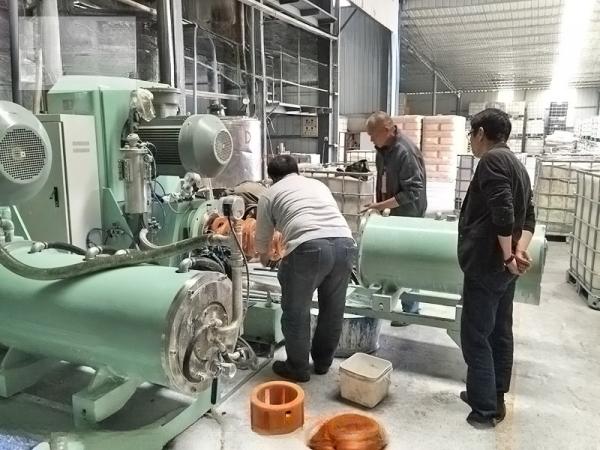 Quality 200 Liters Wet Grinding Mill Large Flow Bead Mill Machine for sale