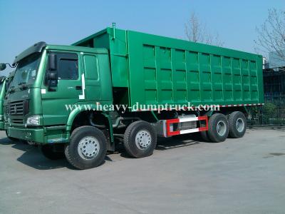 Cina Le tonnellate 12 di HOWO 27 spinge la cabina di colore verde dell'autocarro con cassone ribaltabile 8x4 con il corpo del carico 18cbm in vendita