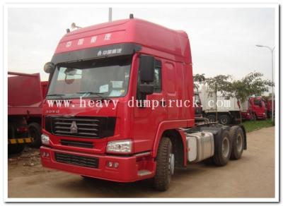 Cina Il tipo di azionamento di SINOTRUK HOWO 6x4 TRATTORE TRASPORTA/camion del motore primo con colore rosso della carrozza HW79 in vendita