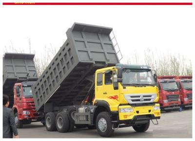 Cina Nuovo ribaltatore dorato di principe 4x2 di Sinotruk/colore di giallo autocarro con cassone ribaltabile con il buon trasporto dell'oceano in vendita