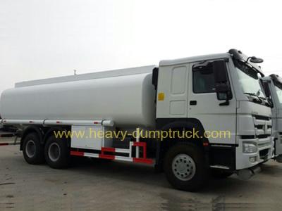 Cina camion di cisterna di 17cbm 6x4 con il telaio di HOWO un motore da 336 cavalli vapore, colore bianco in vendita