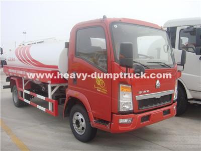 Cina Camion di serbatoio di acqua di bassa potenza 10CBM Sinotruk con la mano sinistra che determina direzione in vendita
