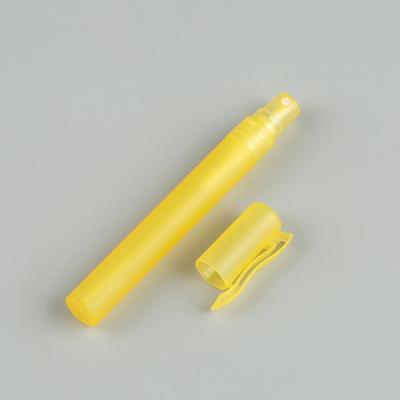 Cina Il prodotto disinfettante riutilizzabile della mano del gel pulito spruzza la penna 0,5 Oz   atomizzatore di plastica 10ml in vendita