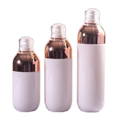 Cina profumi le piccole bottiglie vuote dello spruzzo per cura di pelle dello spruzzo dell'ANIMALE DOMESTICO del prodotto disinfettante 50ml 60ml 100ml della mano in vendita