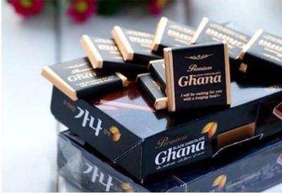 中国 1800KG 自動 高速チョコレート折りたたみ梱包機 包装用折りたたみチョコレート包装機 販売のため