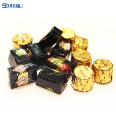 中国 PLCとタッチスクリーンで制御された充填心形ホイル包装機 チョコレート用 販売のため