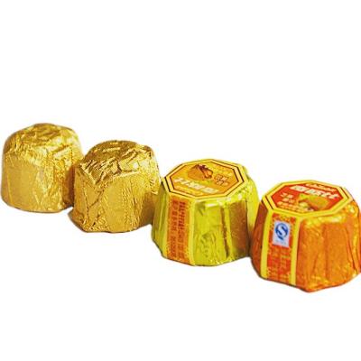 中国 完全に巻いた巻き込み機械 PLC制御によるチョコレートのための自動流量巻き込み機械 販売のため