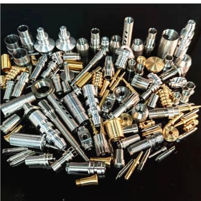 Cina Micro tornitura di CNC e materiali d'ottone di macinazione della lega di alluminio di acciaio inossidabile di servizi in vendita