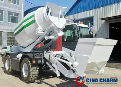 Cina Mini auto che carica la struttura compatta del camion della betoniera con la capacità del tamburo 2300L in vendita