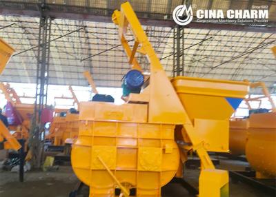 Cina Auto che carica la macchina della betoniera, macchina gemellata del calcestruzzo del cemento dell'asse in vendita
