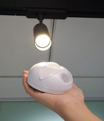 Cina Alto dc del sensore 24V della luce di moto LED di sensibilità 0,36 watt per controllo di illuminazione in vendita