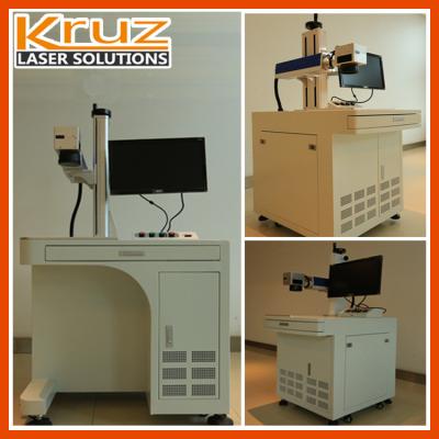 China Fiber laser marking machine 10W，applied to metal and plastic,air cooling system, no need of maintenance for sale