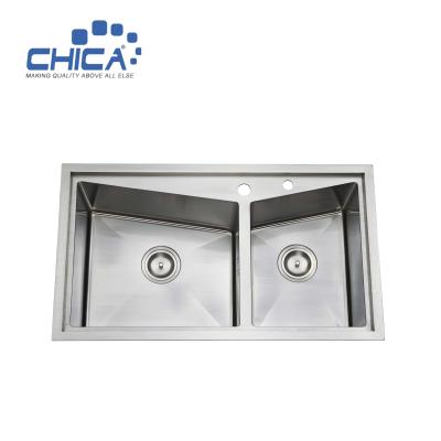 China SUS304 stainless steel Kitchen Sinks Double Bowl Handmade kitchen Sinks for sale