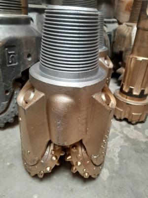 China High Performance 20 Inch API Standard Tricone Drill Bits For Oil Gas Extraction for sale