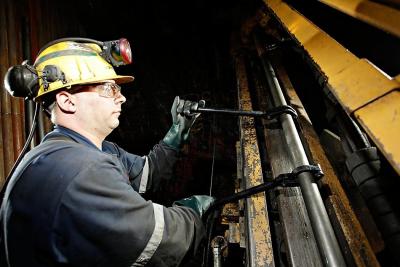 Китай Отверстие Chrome HQ полное покрывая каркасы стержня трубки 3M наружной продается