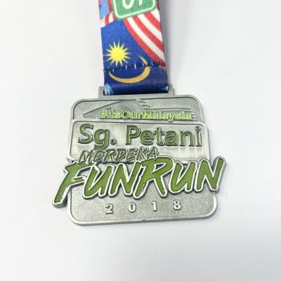 China Xinmei custom award medals gold plated with ribbon gold metal medals for students for sale